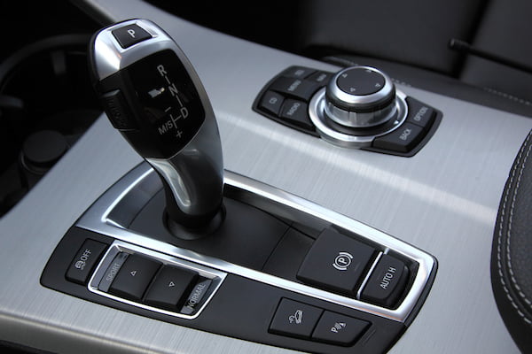 Switches and Latches | Allegro MicroSystems